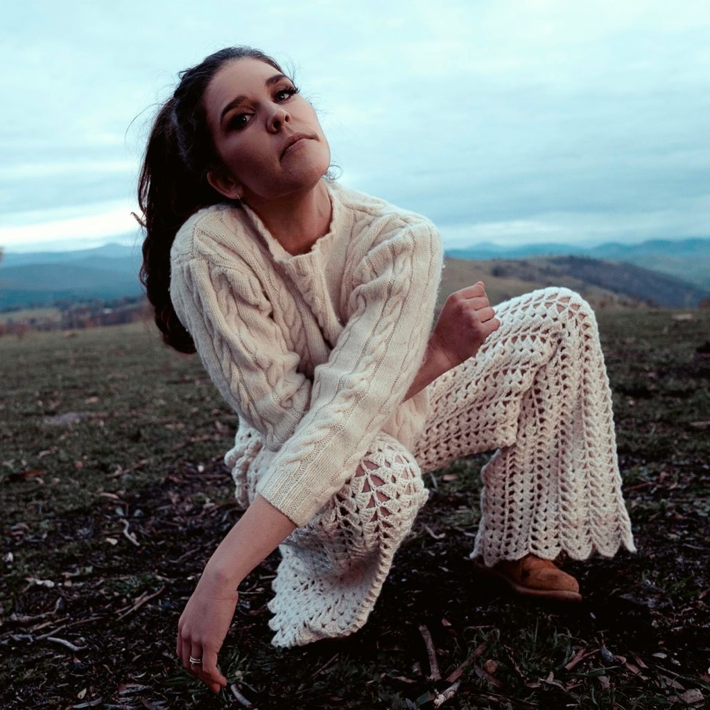 Fanny Lumsden – Show #175 (part 2), 1 November 2020 | Miss Chatelaine