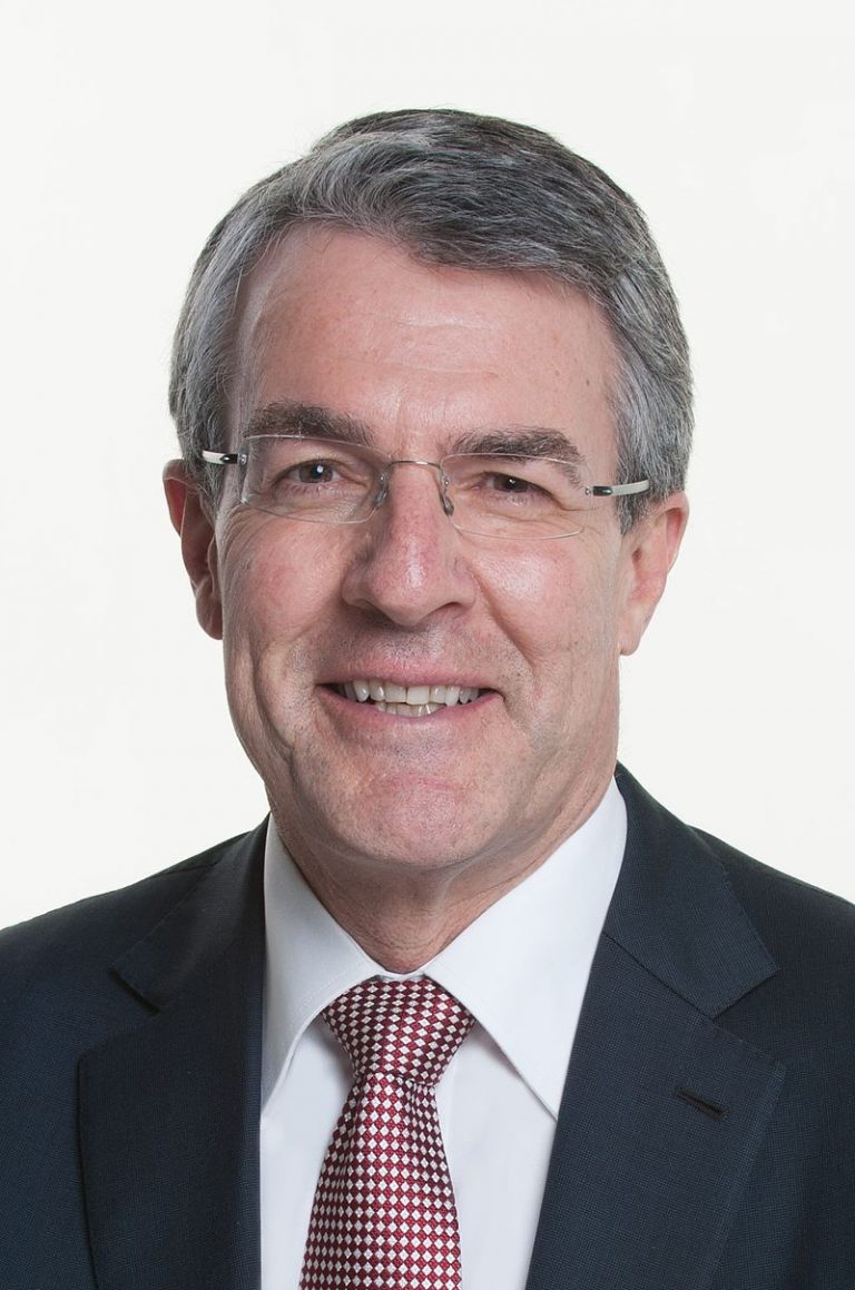 Mark Dreyfus pushbacks against marriage equality | Saturday Magazine